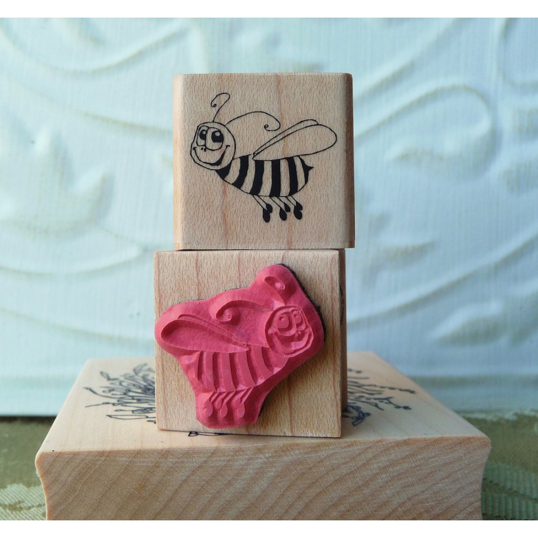 Harry the Bee Rubber Stamp